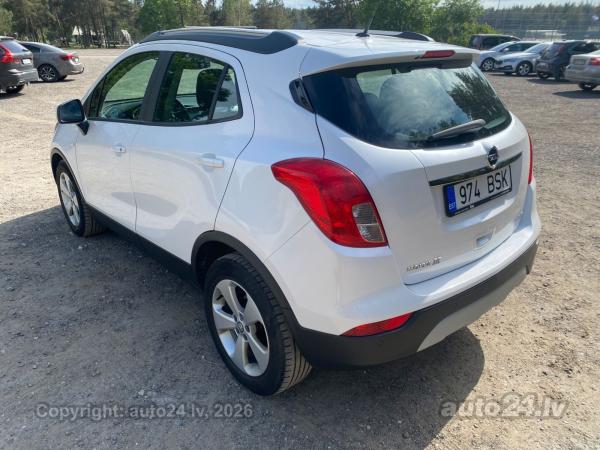 White Opel Mokka X 2016 in Tallinn, with an engine capacity of 1.40 L and mileage of 143 thousand km for 10500 €, photo 3 on AUTOMOTO.COM.LV