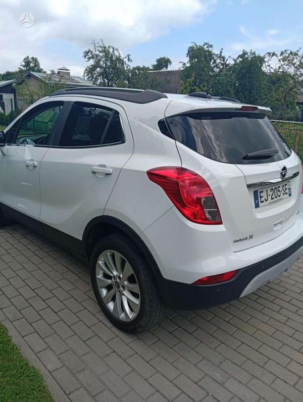 Balts Opel Mokka X 2017 Panevēža, ar dzinēja tilpumu 1.60 L un nobraukumu 239 tūkst. km par 6400 €, foto 5 vietnē AUTOMOTO.COM.LV