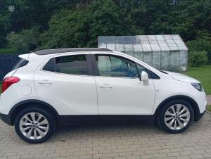 White Opel Mokka X 2017 in Panevezys, with an engine capacity of 1.60 L and mileage of 239 thousand km for 6400 €, photo 9 on AUTOMOTO.COM.LV