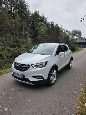 Yellow Opel Mokka X 2017 in Vilnius, with an engine capacity of 1.60 L and mileage of 208 thousand km for 8800 €, photo  on AUTOMOTO.COM.LV