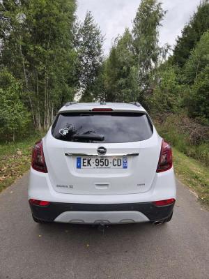 Yellow Opel Mokka X 2017 in Vilnius, with an engine capacity of 1.60 L and mileage of 208 thousand km for 8800 €, photo 6 on AUTOMOTO.COM.LV