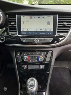 Yellow Opel Mokka X 2017 in Vilnius, with an engine capacity of 1.60 L and mileage of 208 thousand km for 8800 €, photo 13 on AUTOMOTO.COM.LV