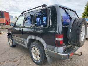 Melns Opel Monterey 1994 Rīga, ar dzinēja tilpumu 3.10 L un nobraukumu 381 tūkst. km par 2900 €, foto 4 vietnē AUTOMOTO.COM.LV