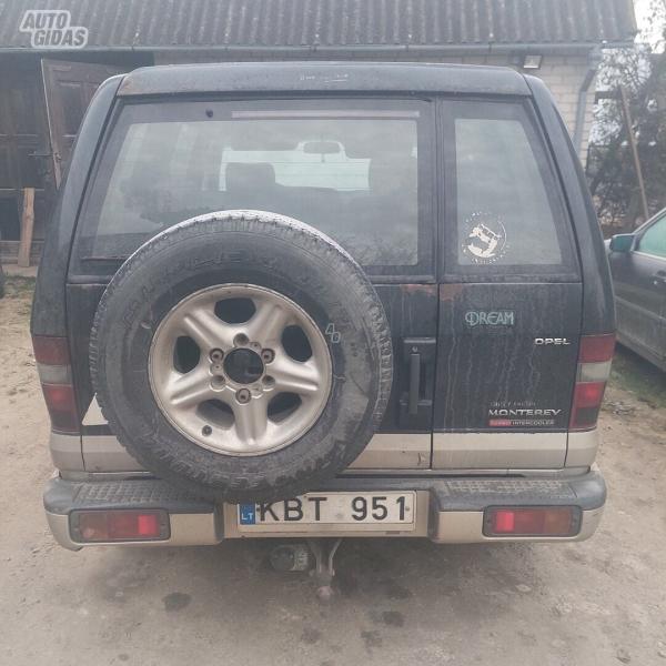 Melns Opel Monterey 1998 Joniškis, ar dzinēja tilpumu 3.00 L un nobraukumu 255 tūkst. km par 1000 €, foto 2 vietnē AUTOMOTO.COM.LV