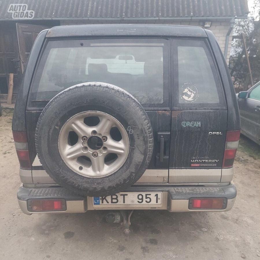 Melns Opel Monterey 1998 Joniškis, ar dzinēja tilpumu 3.00 L un nobraukumu 255 tūkst. km par 1000 €, foto 2 vietnē AUTOMOTO.COM.LV