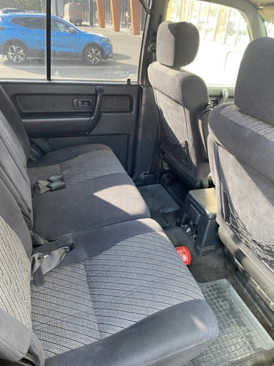 Melns Opel Monterey 1993 Tallina, ar dzinēja tilpumu 0.00 L un nobraukumu 195 tūkst. km par 1200 €, foto 6 vietnē AUTOMOTO.COM.LV