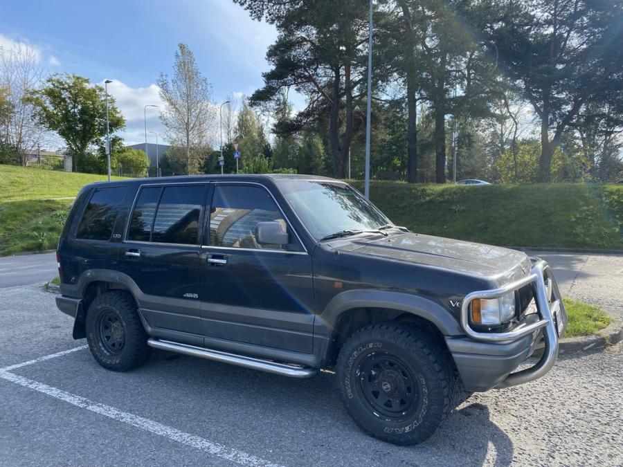 Melns Opel Monterey 1993 Tallina, ar dzinēja tilpumu 0.00 L un nobraukumu 195 tūkst. km par 1200 €, foto 10 vietnē AUTOMOTO.COM.LV