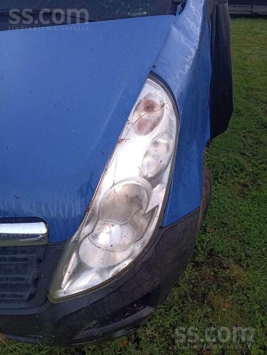 Blue Opel Movano 2011 in Ventspils, with an engine capacity of 2.30 L and mileage of 360 thousand km for 4000 €, photo 7 on AUTOMOTO.COM.LV
