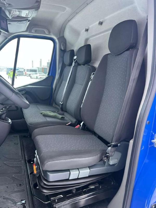 Zils Opel Movano 2021 Kauņa, ar dzinēja tilpumu 2.30 L un nobraukumu 183 tūkst. km par 9980 €, foto 9 vietnē AUTOMOTO.COM.LV