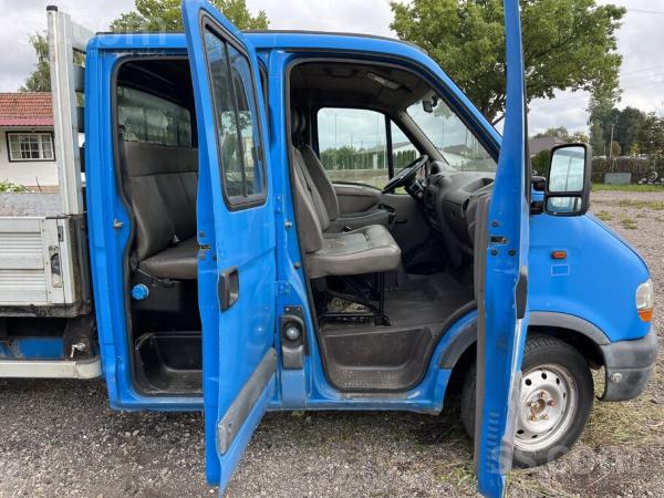 Zils Opel Movano 2001 Ogre, ar dzinēja tilpumu 2.50 L un nobraukumu 162 tūkst. km par 2490 €, foto 3 vietnē AUTOMOTO.COM.LV