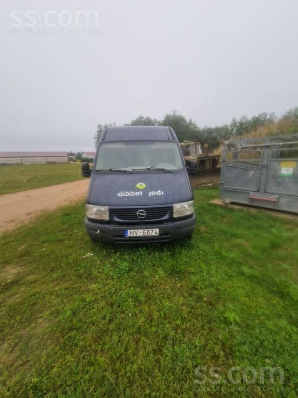Blue Opel Movano 2003 in Balvi, with an engine capacity of 2.50 L and mileage of 460 thousand km for 700 €, photo 1 on AUTOMOTO.COM.LV