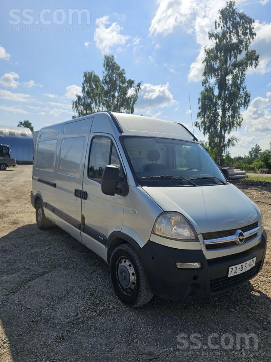 Grey Opel Movano 2004 in Rezekne, with an engine capacity of 3.00 L and mileage of 327 thousand km for 5300 €, photo 3 on AUTOMOTO.COM.LV