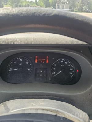 Grey Opel Movano 2004 in Rezekne, with an engine capacity of 3.00 L and mileage of 327 thousand km for 5300 €, photo 7 on AUTOMOTO.COM.LV