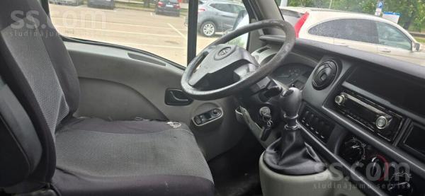 Pelēks Opel Movano 2009 Rīga, ar dzinēja tilpumu 2.50 L un nobraukumu 530 tūkst. km par 2300 €, foto 3 vietnē AUTOMOTO.COM.LV