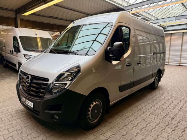 Grey Opel Movano 2022 in Kaunas, with an engine capacity of 2.30 L and mileage of 45 thousand km for 29019 €, photo 4 on AUTOMOTO.COM.LV