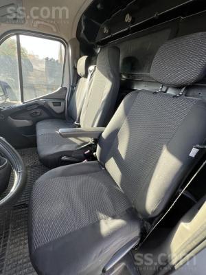 Grey Opel Movano 2017 in Riga, with an engine capacity of 2.30 L and mileage of 274 thousand km for 7500 €, photo 3 on AUTOMOTO.COM.LV