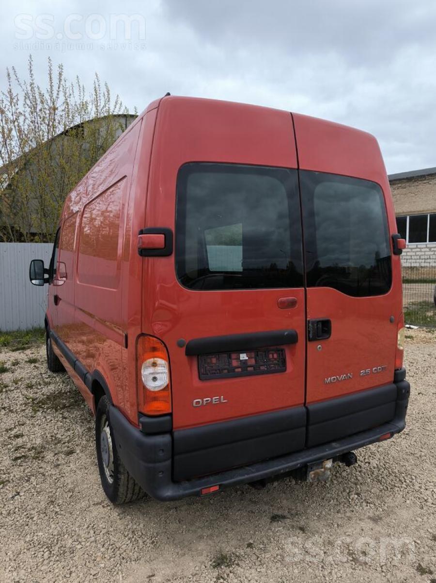Красный Опель Movano 2006 в Лудза, объемом двигателя 2.50 л и пробегом 223 тыс. км за 5700 €, фото 8 на AUTOMOTO.COM.LV