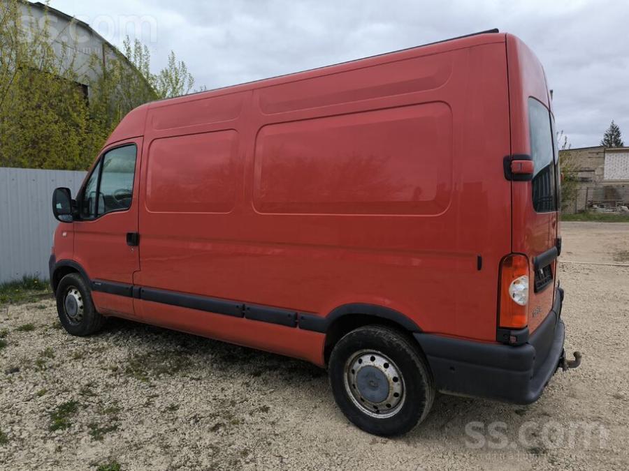 Красный Опель Movano 2006 в Лудза, объемом двигателя 2.50 л и пробегом 223 тыс. км за 5700 €, фото 9 на AUTOMOTO.COM.LV