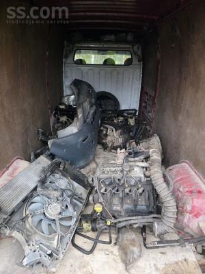 Sarkans Opel Movano 2010 Ventspils, ar dzinēja tilpumu 2.50 L un nobraukumu 572 tūkst. km par 1500 €, foto 10 vietnē AUTOMOTO.COM.LV