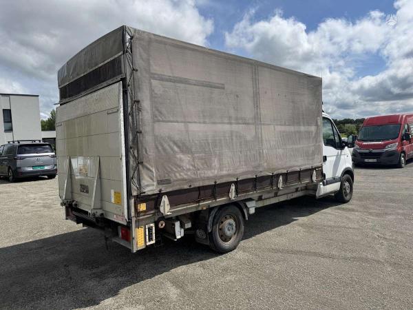 Белый Опель Movano 2006 в Каунас, объемом двигателя 2.46 л и пробегом 432 тыс. км за 3200 €, фото 2 на AUTOMOTO.COM.LV