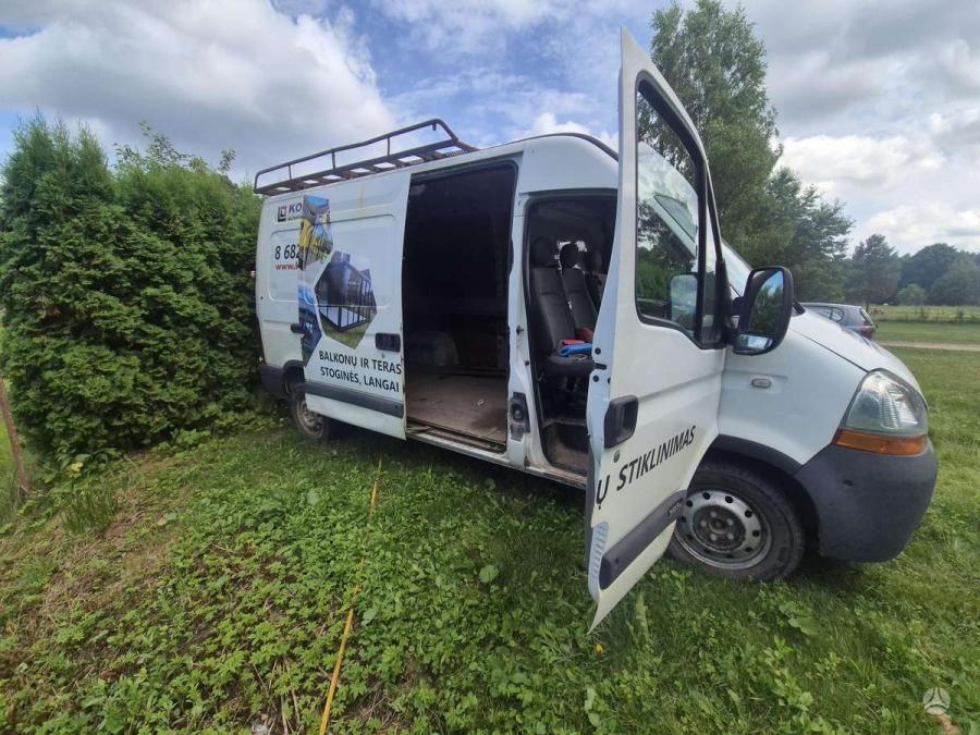 White Opel Movano 2008 in Vilnius, with an engine capacity of 2.46 L and mileage of 230 thousand km for 620 €, photo 7 on AUTOMOTO.COM.LV