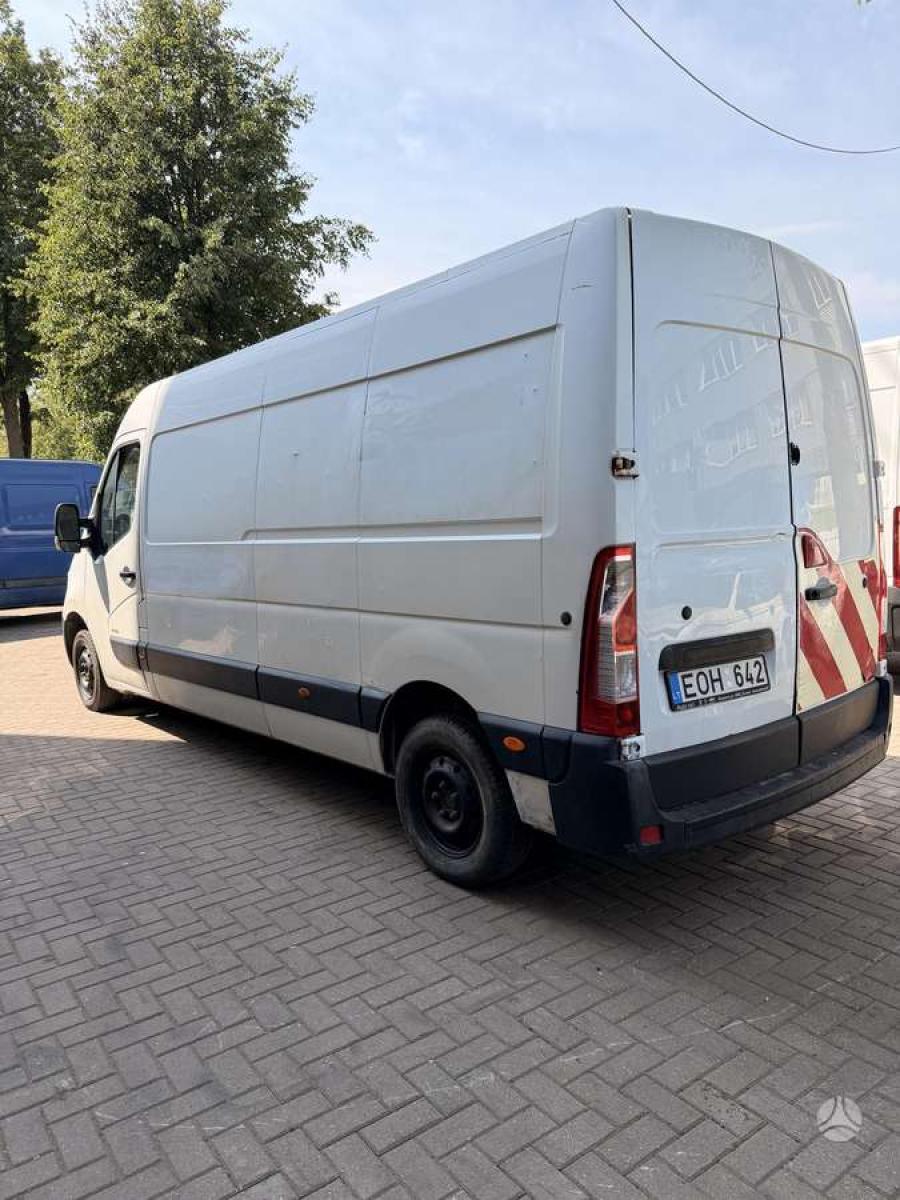 White Opel Movano 2011 in Kaunas, with an engine capacity of 2.30 L and mileage of 748 thousand km for 2700 €, photo 3 on AUTOMOTO.COM.LV