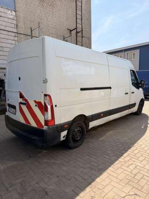 White Opel Movano 2011 in Kaunas, with an engine capacity of 2.30 L and mileage of 748 thousand km for 2700 €, photo 5 on AUTOMOTO.COM.LV