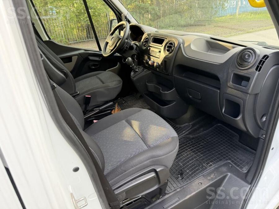 White Opel Movano 2016 in Jelgava, with an engine capacity of 2.30 L and mileage of 299 thousand km for 14500 €, photo 11 on AUTOMOTO.COM.LV