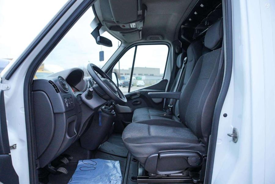 Balts Opel Movano 2017 Marijampole, ar dzinēja tilpumu 2.30 L un nobraukumu 413 tūkst. km par 9950 €, foto 19 vietnē AUTOMOTO.COM.LV