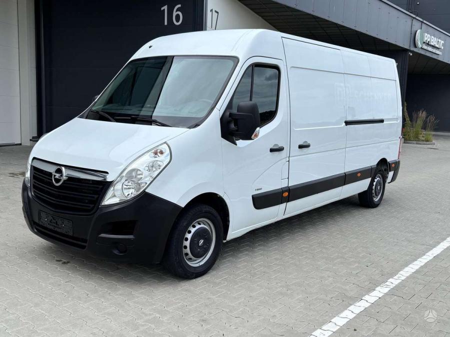 White Opel Movano 2018 in Vilnius, with an engine capacity of 2.30 L and mileage of 173 thousand km for 11700 €, photo 1 on AUTOMOTO.COM.LV