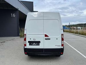 White Opel Movano 2018 in Vilnius, with an engine capacity of 2.30 L and mileage of 173 thousand km for 11700 €, photo 5 on AUTOMOTO.COM.LV