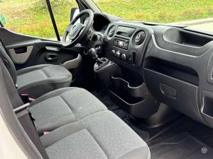 White Opel Movano 2018 in Vilnius, with an engine capacity of 2.30 L and mileage of 173 thousand km for 11700 €, photo 10 on AUTOMOTO.COM.LV