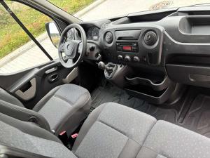 White Opel Movano 2018 in Vilnius, with an engine capacity of 2.30 L and mileage of 173 thousand km for 11700 €, photo 11 on AUTOMOTO.COM.LV