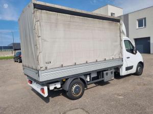 White Opel Movano 2018 in Siauliai, with an engine capacity of 2.30 L and mileage of 434 thousand km for 9800 €, photo 5 on AUTOMOTO.COM.LV