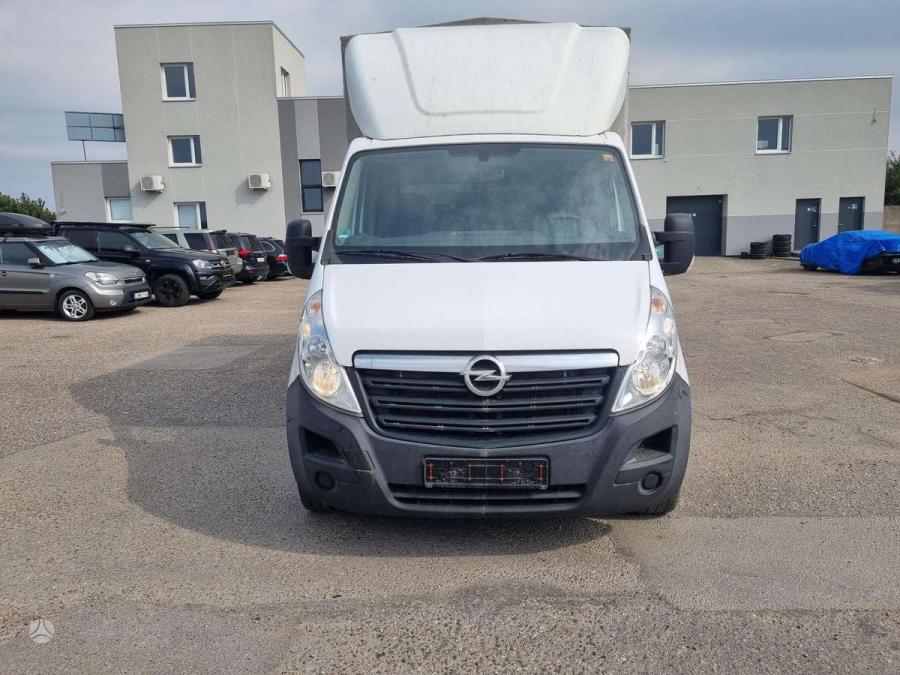 White Opel Movano 2018 in Siauliai, with an engine capacity of 2.30 L and mileage of 434 thousand km for 9800 €, photo 13 on AUTOMOTO.COM.LV