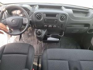 White Opel Movano 2018 in Siauliai, with an engine capacity of 2.30 L and mileage of 434 thousand km for 9800 €, photo 19 on AUTOMOTO.COM.LV