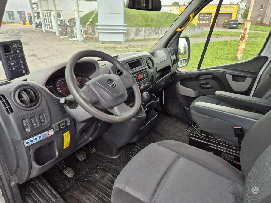 White Opel Movano 2018 in Panevezys, with an engine capacity of 2.30 L and mileage of 451 thousand km for 7600 €, photo 14 on AUTOMOTO.COM.LV
