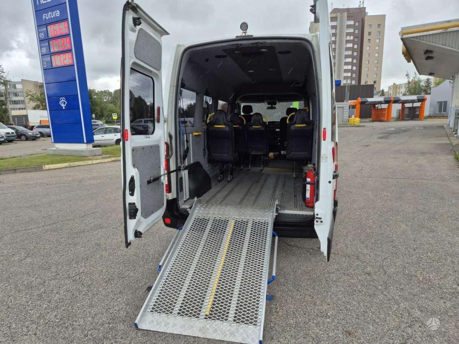 White Opel Movano 2018 in Panevezys, with an engine capacity of 2.30 L and mileage of 451 thousand km for 7600 €, photo 28 on AUTOMOTO.COM.LV