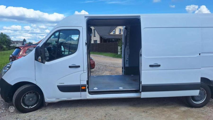 Белый Опель Movano 2018 в Плунге, объемом двигателя 2.30 л и пробегом 185 тыс. км за 12500 €, фото 30 на AUTOMOTO.COM.LV
