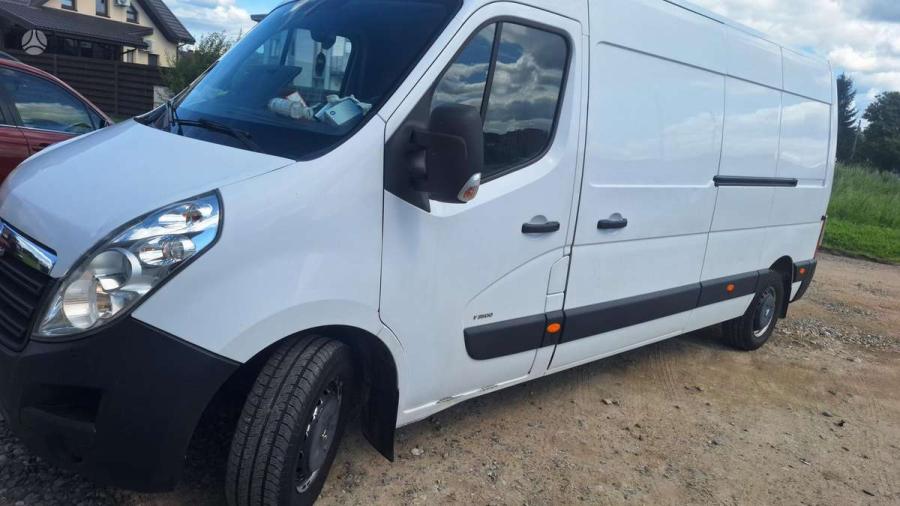 Белый Опель Movano 2018 в Плунге, объемом двигателя 2.30 л и пробегом 185 тыс. км за 12500 €, фото 33 на AUTOMOTO.COM.LV