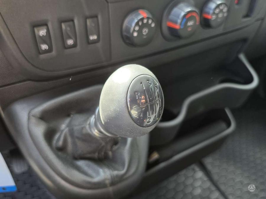 Белый Опель Movano 2018 в Вильнюс, объемом двигателя 0.00 л и пробегом 590 тыс. км за 11000 €, фото 20 на AUTOMOTO.COM.LV