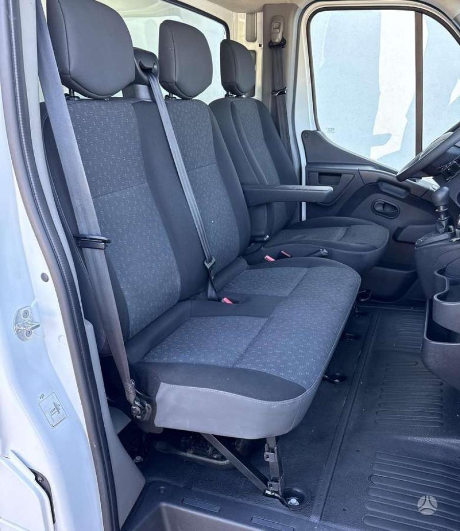 Balts Opel Movano 2019 Kauņa, ar dzinēja tilpumu 2.30 L un nobraukumu 150 tūkst. km par 10999 €, foto 19 vietnē AUTOMOTO.COM.LV