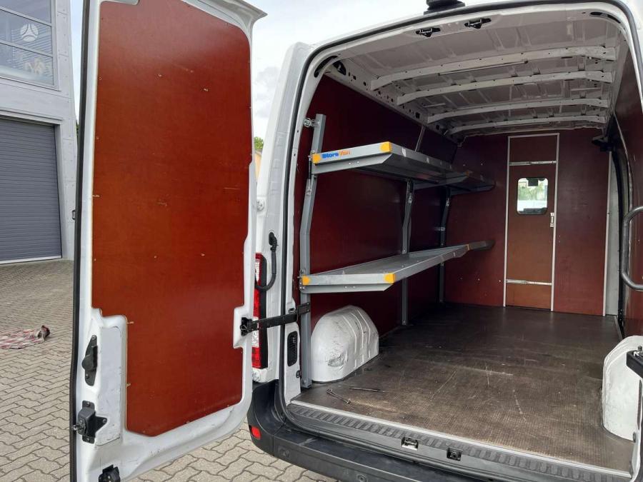 White Opel Movano 2021 in Alytus, with an engine capacity of 2.30 L and mileage of 168 thousand km for 13915 €, photo 23 on AUTOMOTO.COM.LV