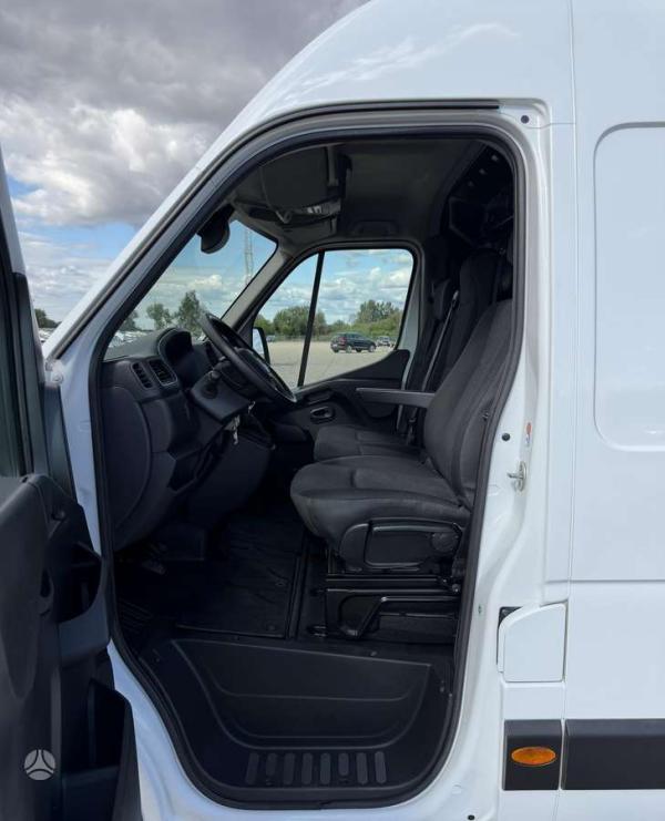 Balts Opel Movano 2021 Marijampole, ar dzinēja tilpumu 2.30 L un nobraukumu 184 tūkst. km par 11550 €, foto 8 vietnē AUTOMOTO.COM.LV