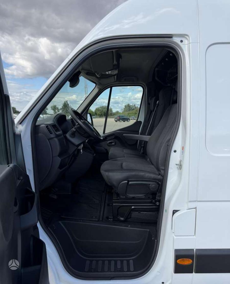Balts Opel Movano 2021 Marijampole, ar dzinēja tilpumu 2.30 L un nobraukumu 184 tūkst. km par 11550 €, foto 9 vietnē AUTOMOTO.COM.LV