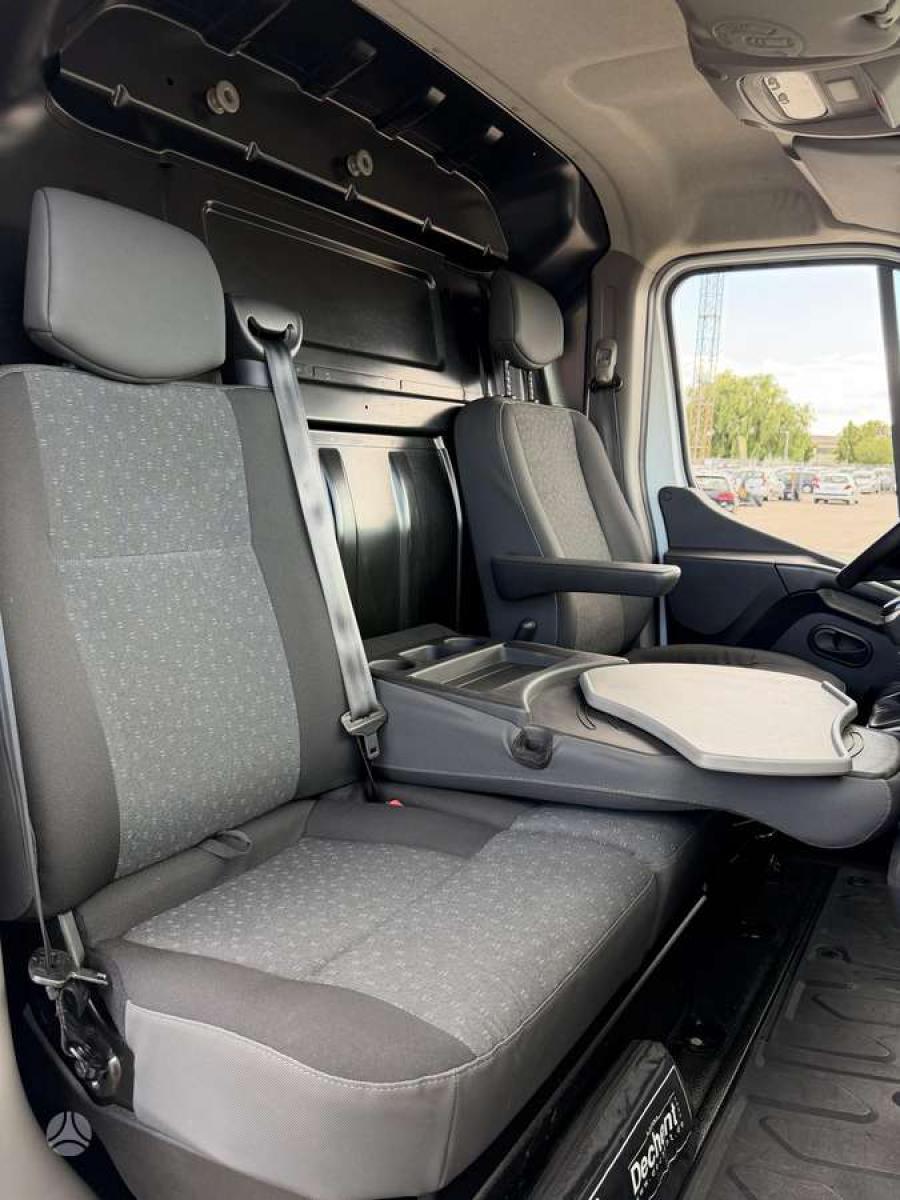 Balts Opel Movano 2021 Marijampole, ar dzinēja tilpumu 2.30 L un nobraukumu 184 tūkst. km par 11550 €, foto 21 vietnē AUTOMOTO.COM.LV