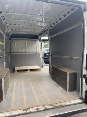 White Opel Movano 2022 in Vilnius, with an engine capacity of 2.18 L and mileage of 177 thousand km for 16000 €, photo 12 on AUTOMOTO.COM.LV