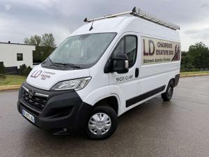 Белый Опель Movano 2022 в Таураге, объемом двигателя 2.18 л и пробегом 162 тыс. км за 12700 €, фото 1 на AUTOMOTO.COM.LV