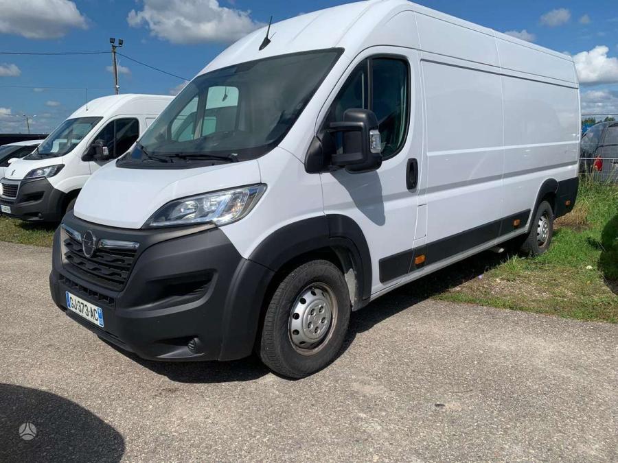 Balts Opel Movano 2022 Viļņa, ar dzinēja tilpumu 2.18 L un nobraukumu 220 tūkst. km par 13310 €, foto 3 vietnē AUTOMOTO.COM.LV