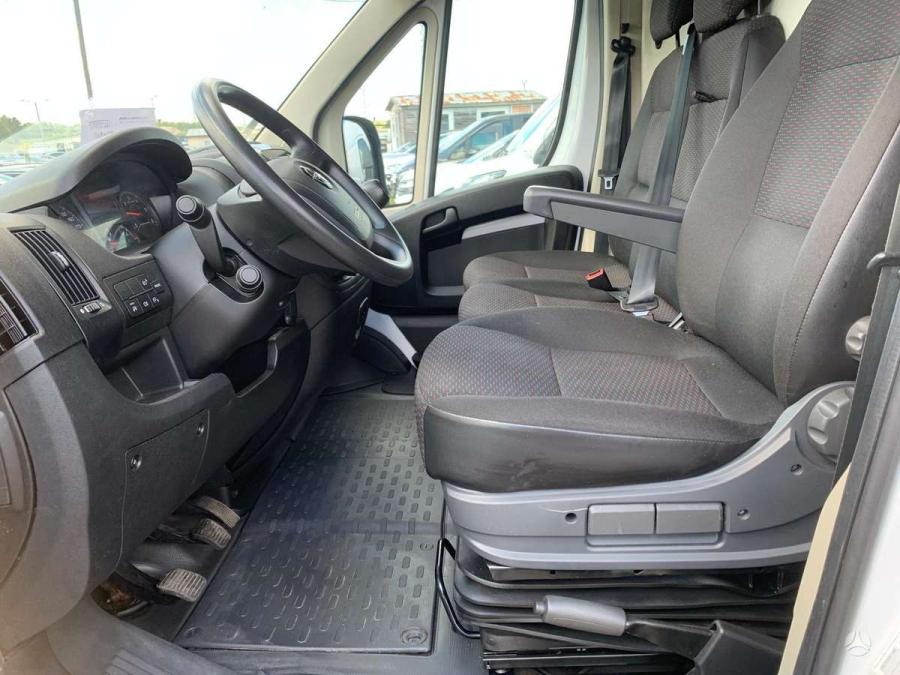 Balts Opel Movano 2022 Viļņa, ar dzinēja tilpumu 2.18 L un nobraukumu 220 tūkst. km par 13310 €, foto 16 vietnē AUTOMOTO.COM.LV
